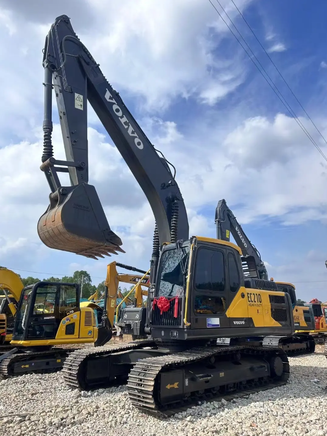VOLVO EC210 excavators in good price - Wanwa Group